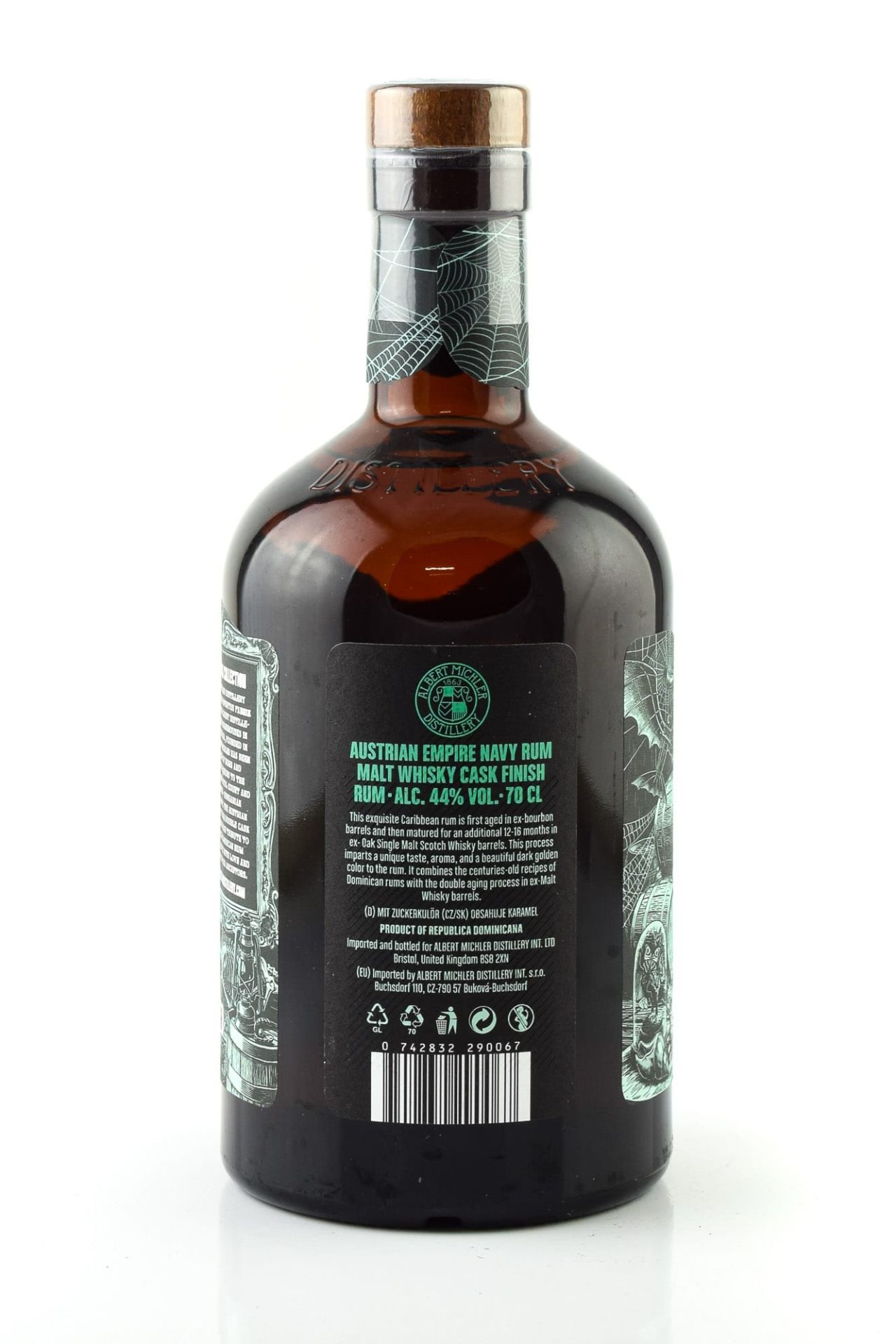 Austrian Empire Navy Rum Malt Whisky Cask Finish bei Home of Malts ...